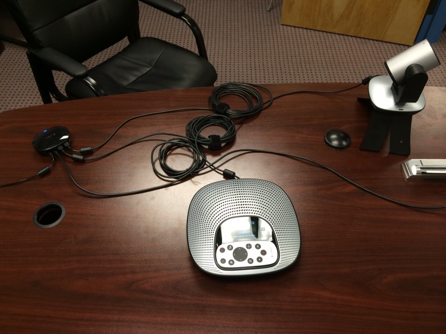 Logitech CC3000e Review - Call One, Inc